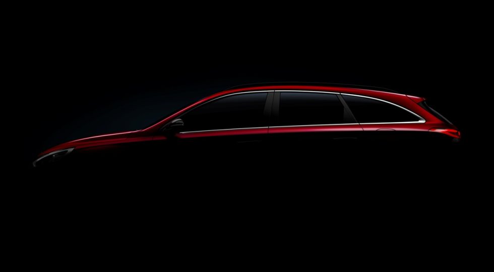 Hyundai deja entrever la silueta del i30 Wagon