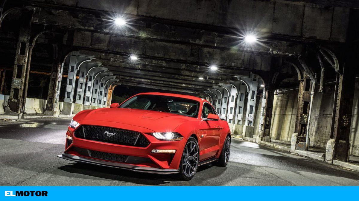 Ford Mustang Performance Pack Level 2