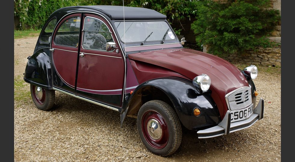 La gran historia del Citroën 2CV, un icono que cumple 75 años