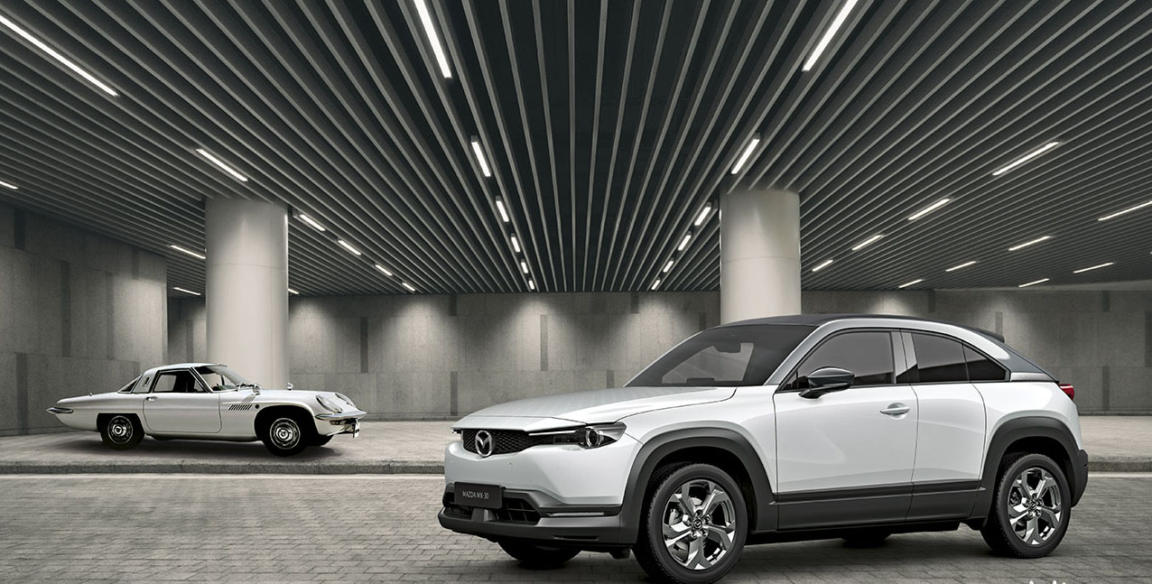 Mazda cumple cien años buscando caminos alternativos | Motor EL PAÍS