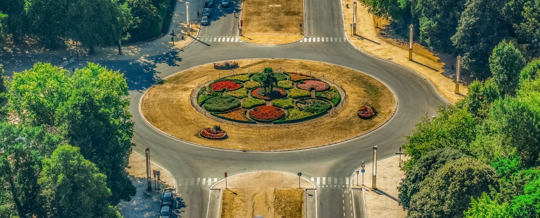 Propósito 2020: hacer bien, por fin, las rotondas | Conducir | Motor EL ...