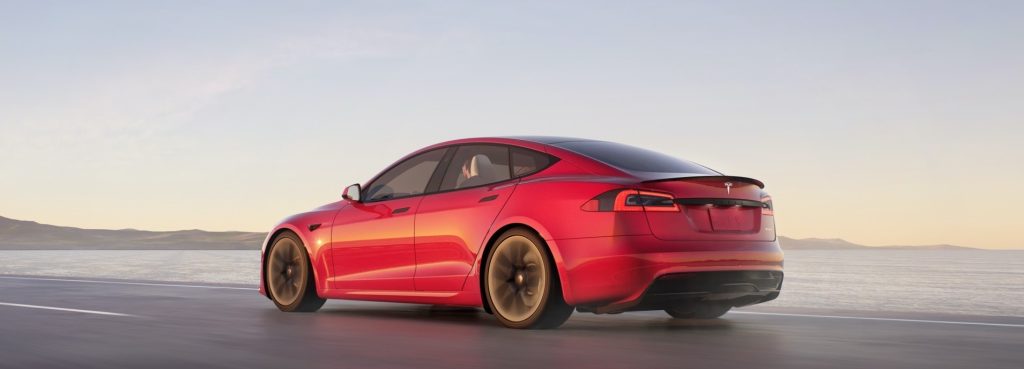Tesla Model S: nuevo volante de estilo F1 y 840 kilómetros de autonomía ...