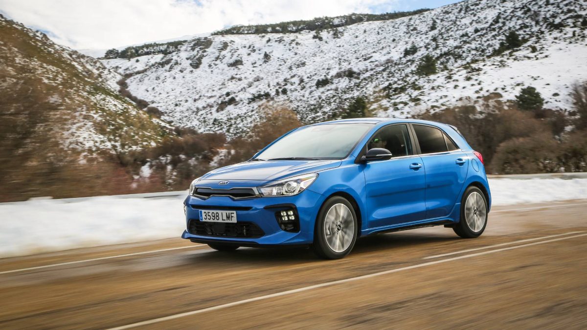El Kia Rio estrena el primer motor microhíbrido de la marca | Pruebas ...