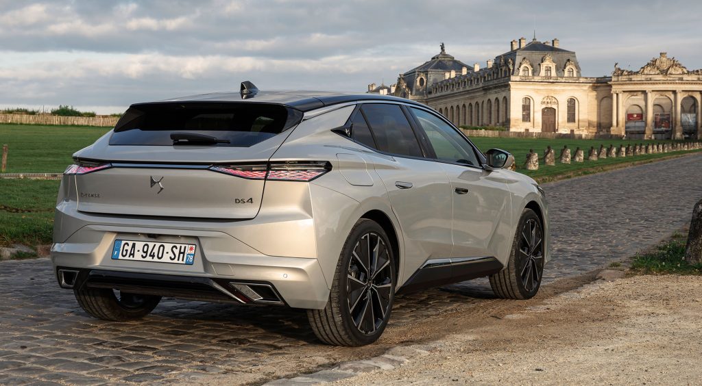 DS 4, un compacto exclusivo con un sabor diferente: este es su precio ...