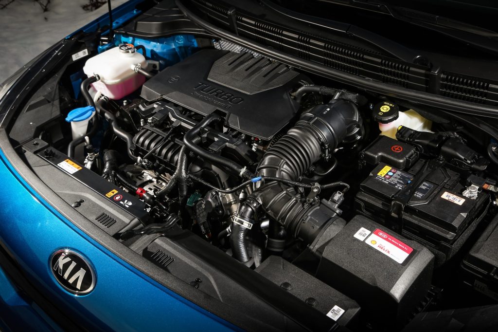 Kia Rio, una compra casi maestra entre los coches asequibles | Pruebas ...