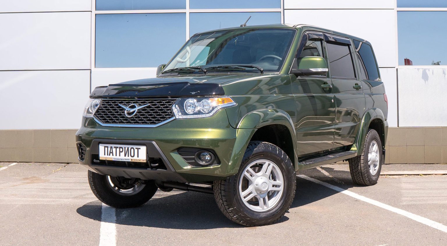 Los coches rusos: una historia de lujo, rudeza y plagios