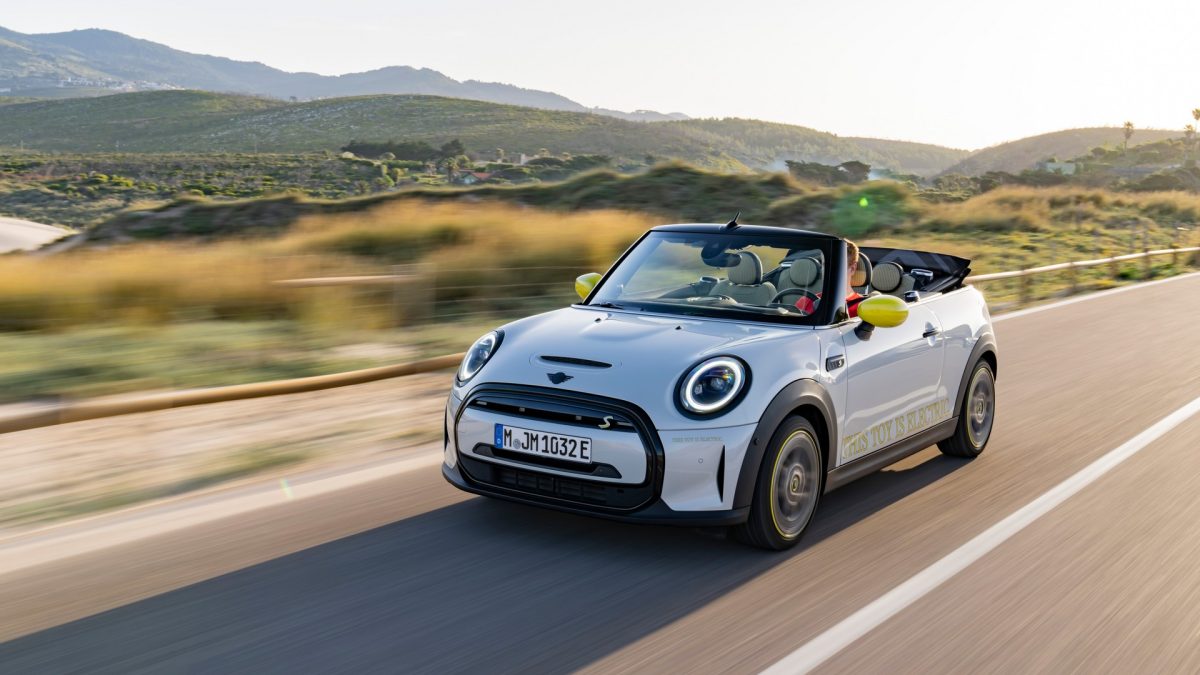 El Mini eléctrico se convierte en descapotable