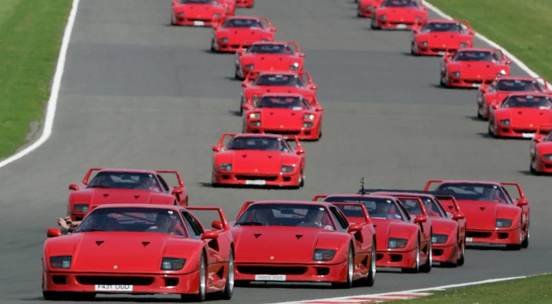 Quién era Ferrari, de dónde viene su logo y como se gestó la marca