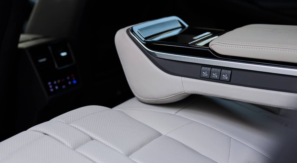 DS9 Opéra Première, lujo francés en su máxima expresión