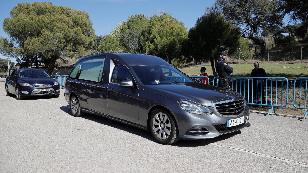 Los coches fúnebres más curiosos del mundo