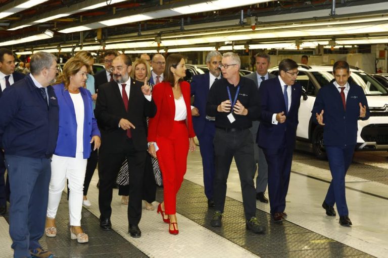 La planta de Stellantis en Zaragoza celebra su 40 aniversario