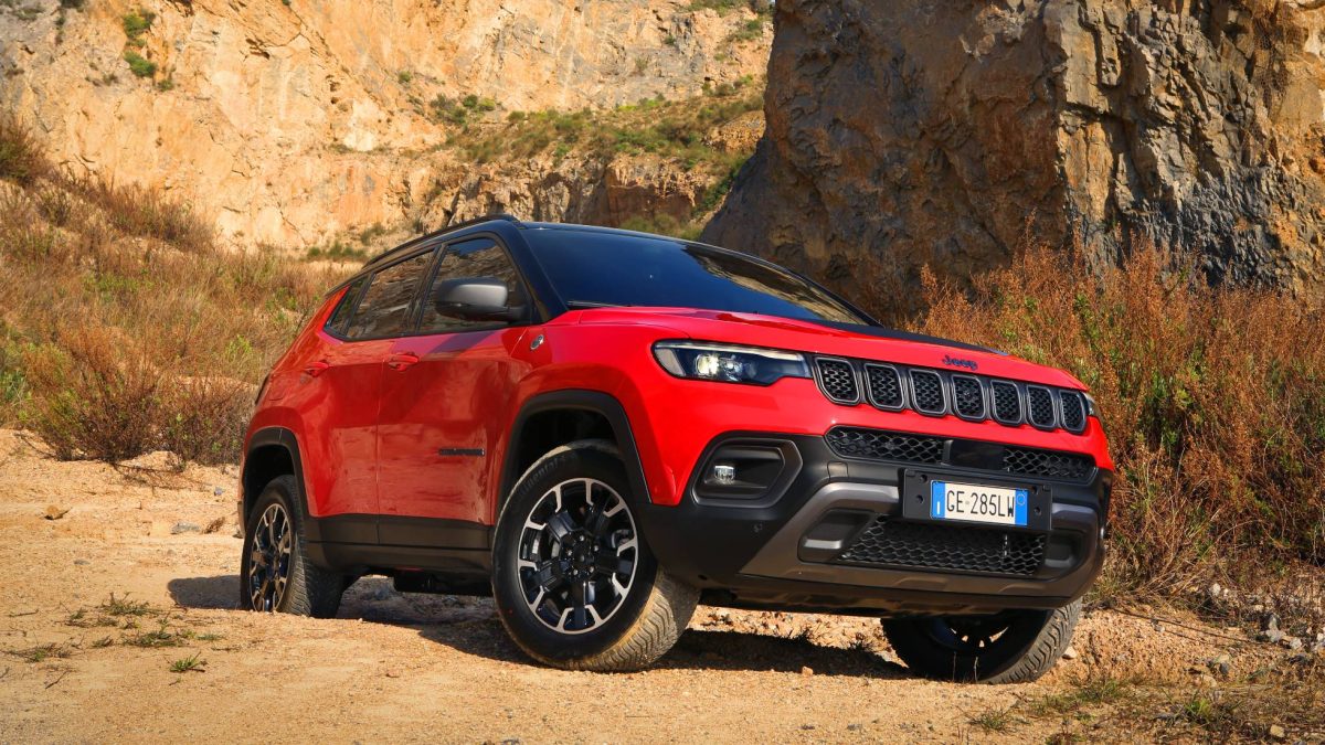Jeep Compass 4xe Trailhawk: potente, eficiente y eficaz
