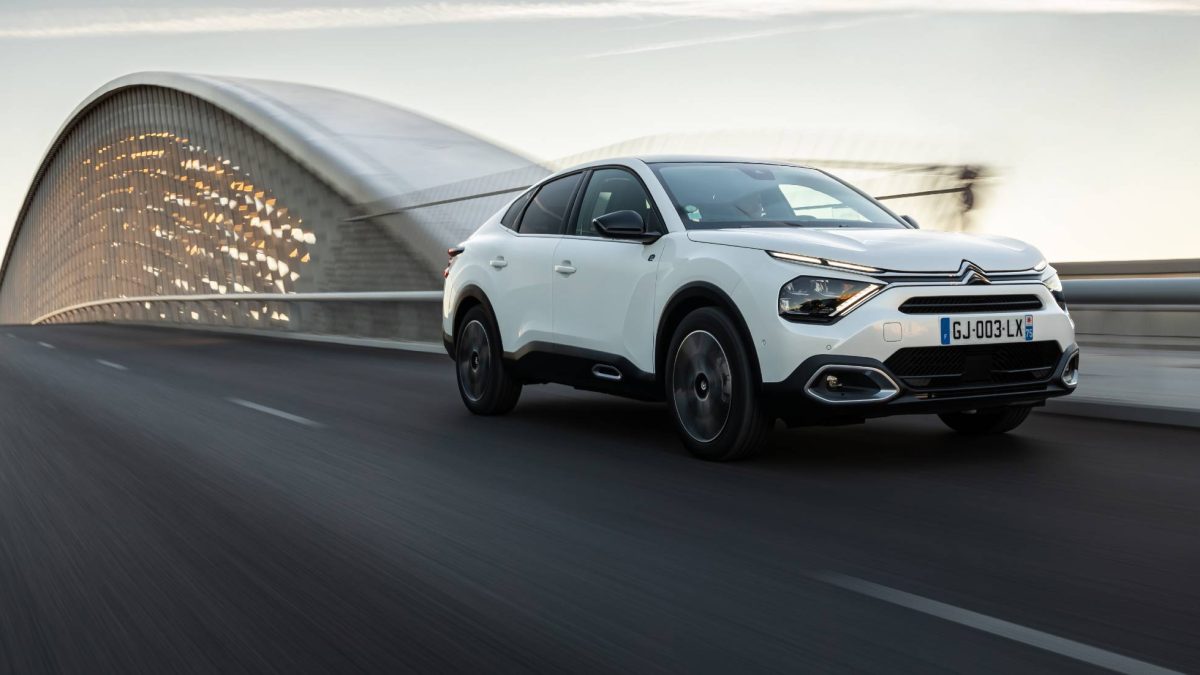 Citroën C4 X: un 'Made in Spain' amplio, cómodo y a buen precio