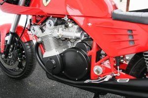 La historia de la moto de Ferrari, un modelo único
