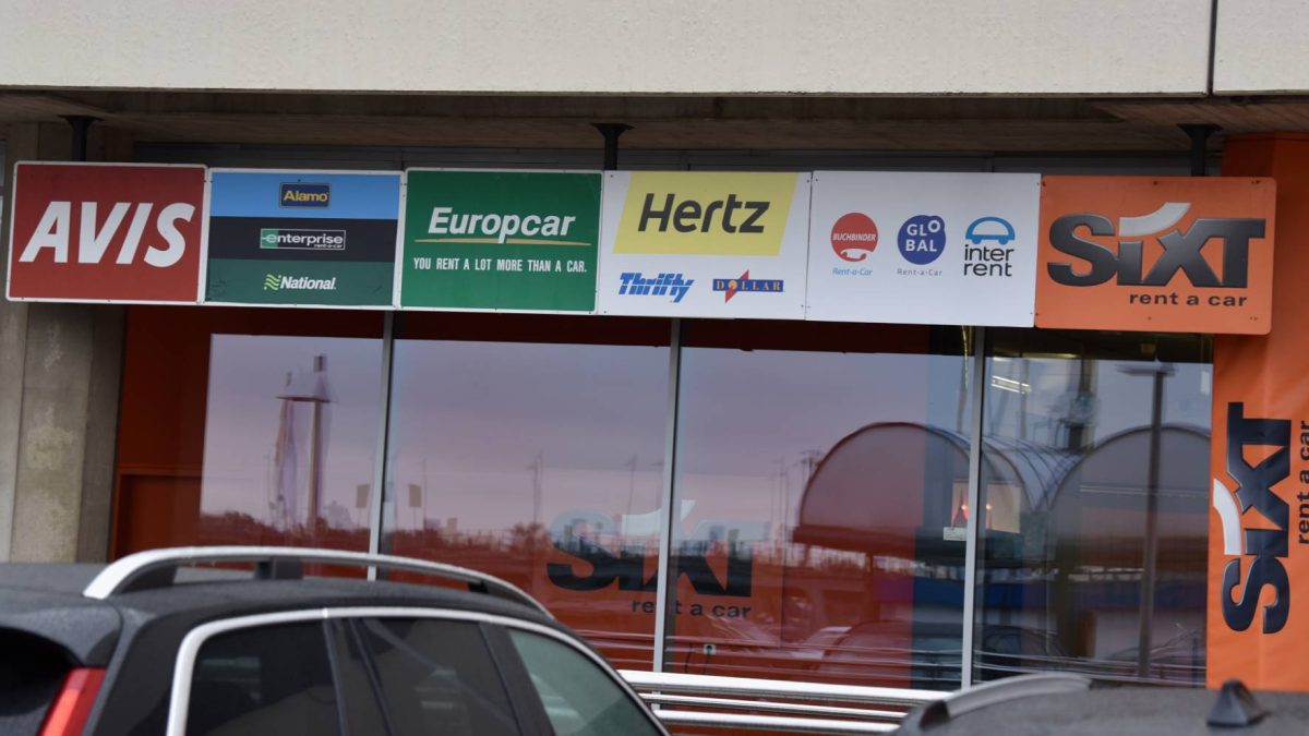 Comparadores de alquiler de coches para este verano