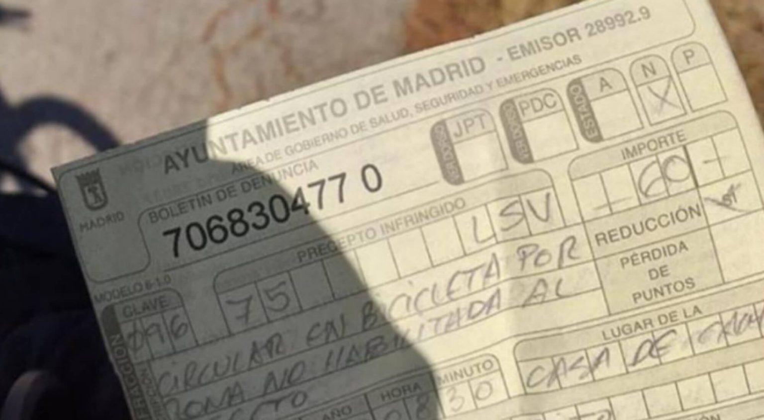 Los dos trucos de la Policía para reconocer una multa falsa