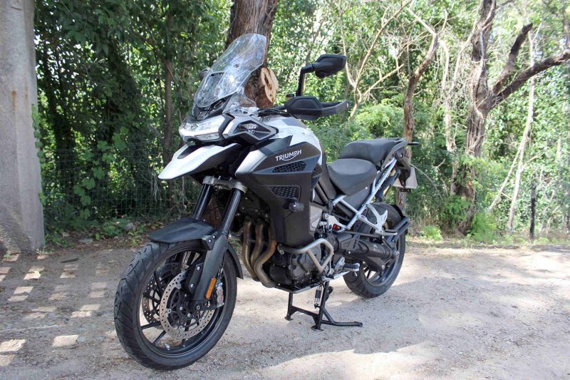 Triumph Tiger 1200 GT Explorer: más que una aspirante al trono