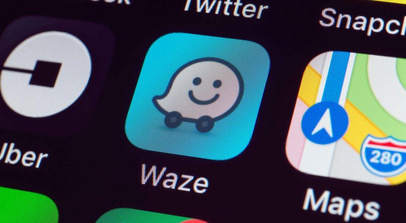 Las alertas de Waze se convierten en la competencia de Tinder