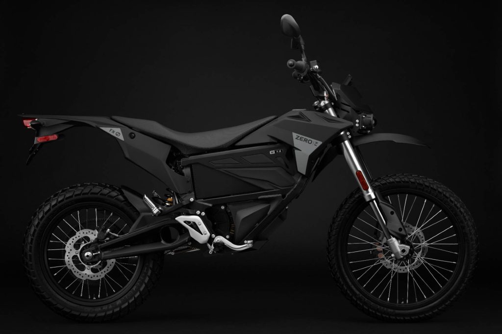 La Zero FX, a prueba: así funciona la moto eléctrica del Seprona