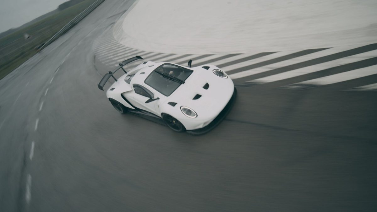 RR01: el deportivo que se monta en casa y no es una maqueta