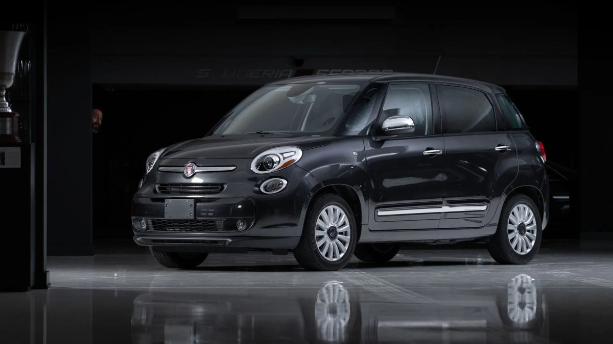 El exagerado precio de este Fiat 500L: su valor se ha disparado porque una persona muy especial ...