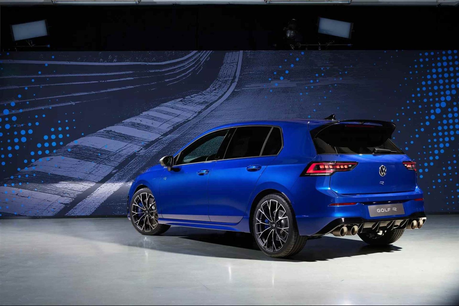 Volkswagen Golf R: las espectaculares prestaciones de la versión más ...