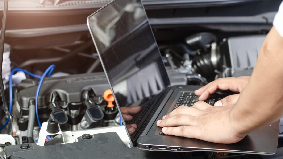Reprogramar el coche: ¿en qué tipo de vehículos es conveniente hacerlo?