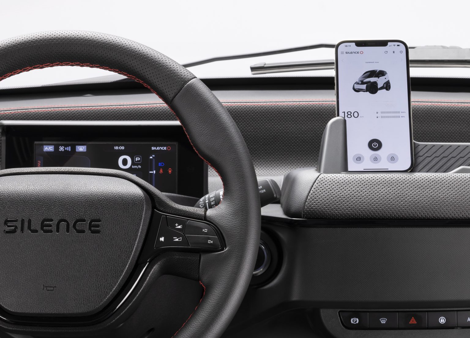 Acciona lanza el Silence S04, su nueva solución de movilidad urbana limpia