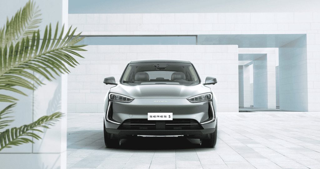 SERES 5: el SUV que escenifica el verdadero lujo asiático