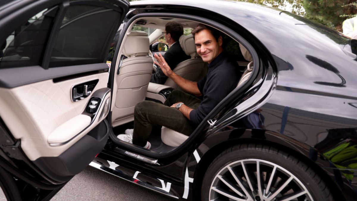 Roger Federer apuesta por Mercedes... aunque en su garaje hay una excepción