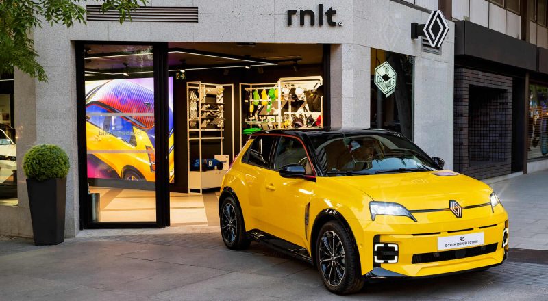 ¿Por qué Renault ha perdido sus vocales y ahora es rnlt?