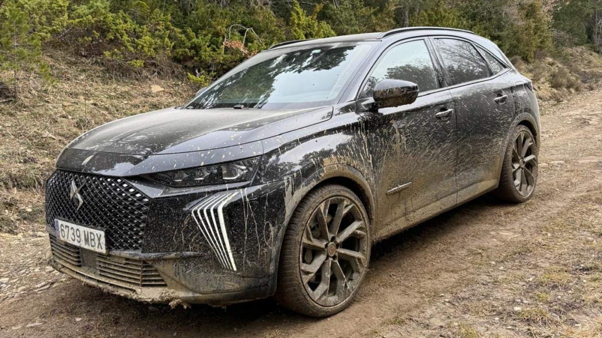 DS7 Plug-In Hybrid AWD: un SUV con alma de todoterreno