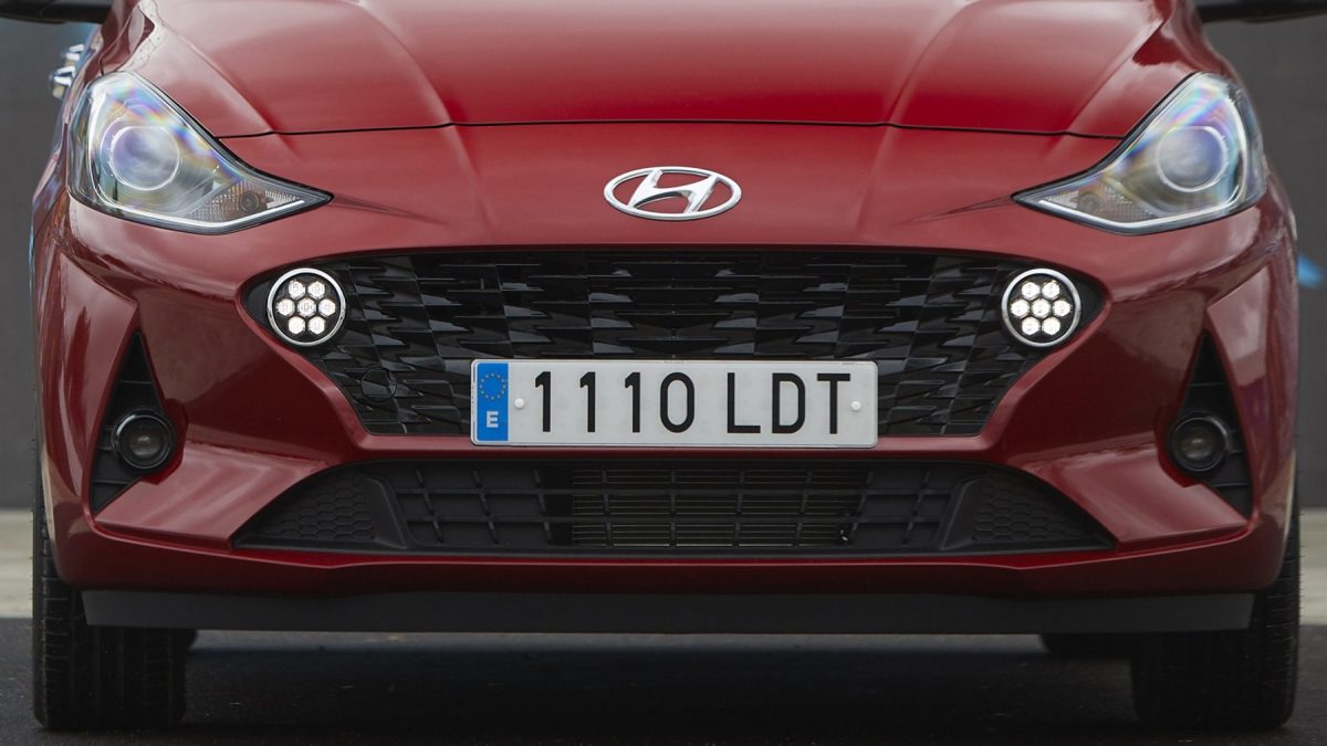 El gran cambio en las matrículas españolas que está a punto de ...