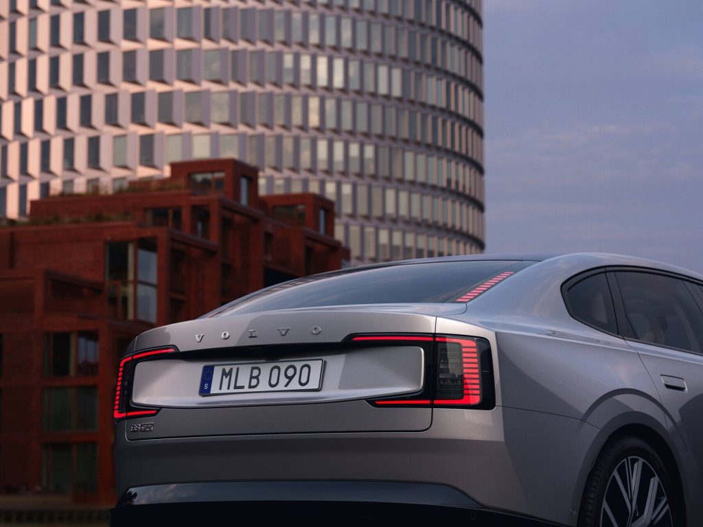 El último modelo de Volvo 100% eléctrico llega con 333 CV y una ...