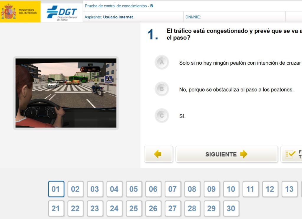 ¿Cuándo caduca el test teórico de la DGT? Todas las claves para sacarse ...