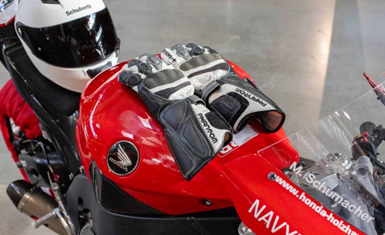 La moto de circuito de Michael Schumacher sale a subasta: una ...