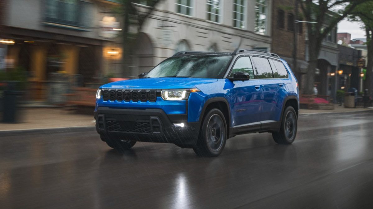El Jeep Cherokee renace con mayor tamaño, 213 CV y un detalle muy ...