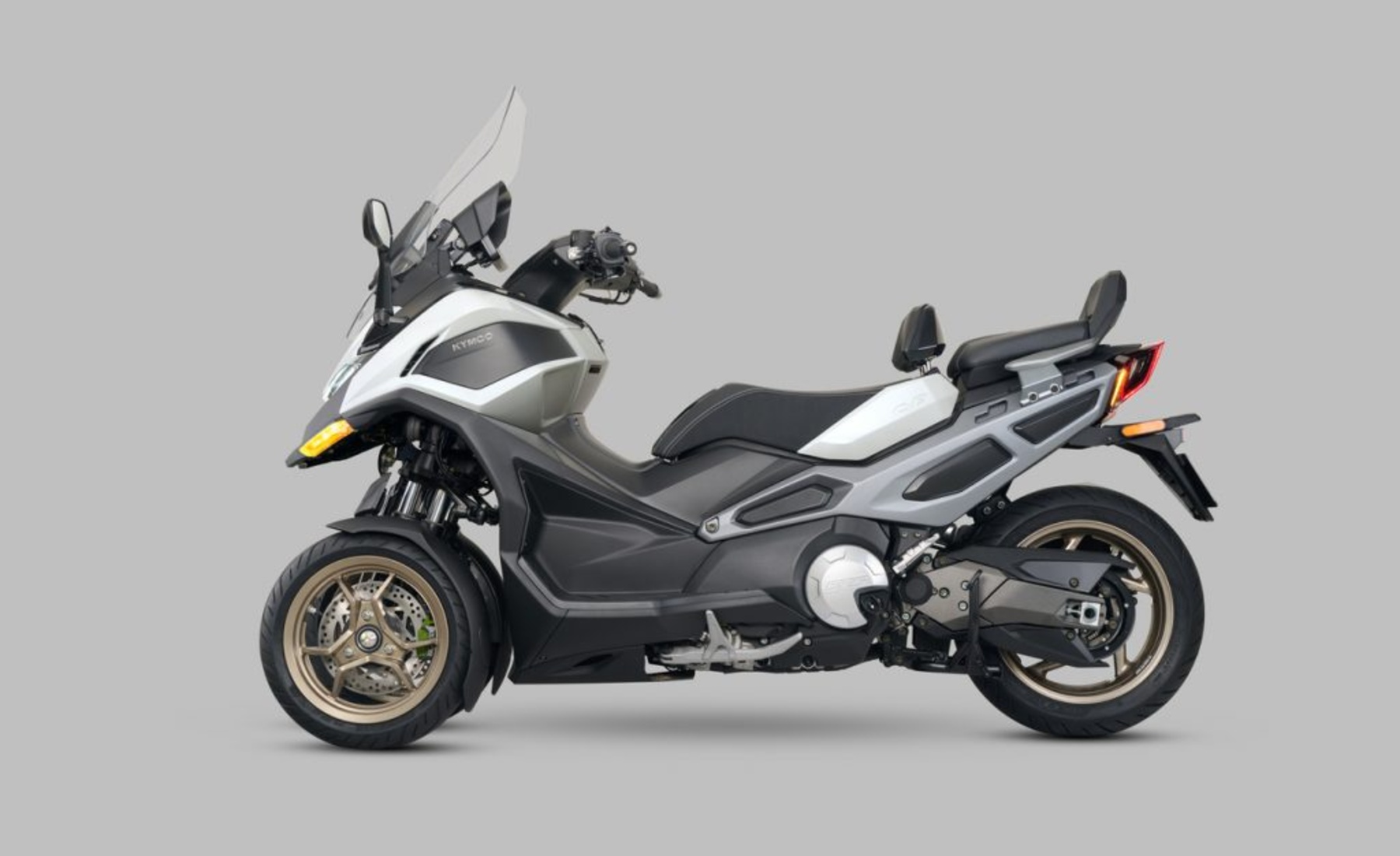 Kymco CV3 575: el nuevo triciclo deportivo que se puede conducir con el carnet de coche desde ...