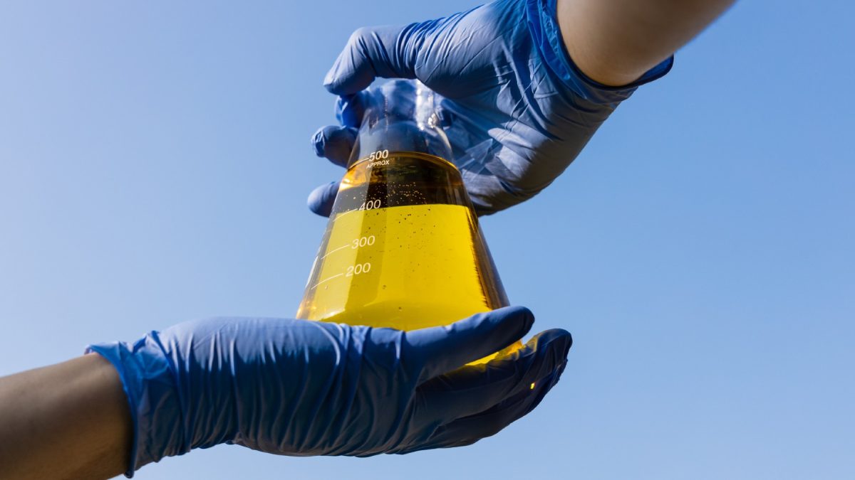 Qué es el combustible E85 y por qué no todos los coches pueden usarlo