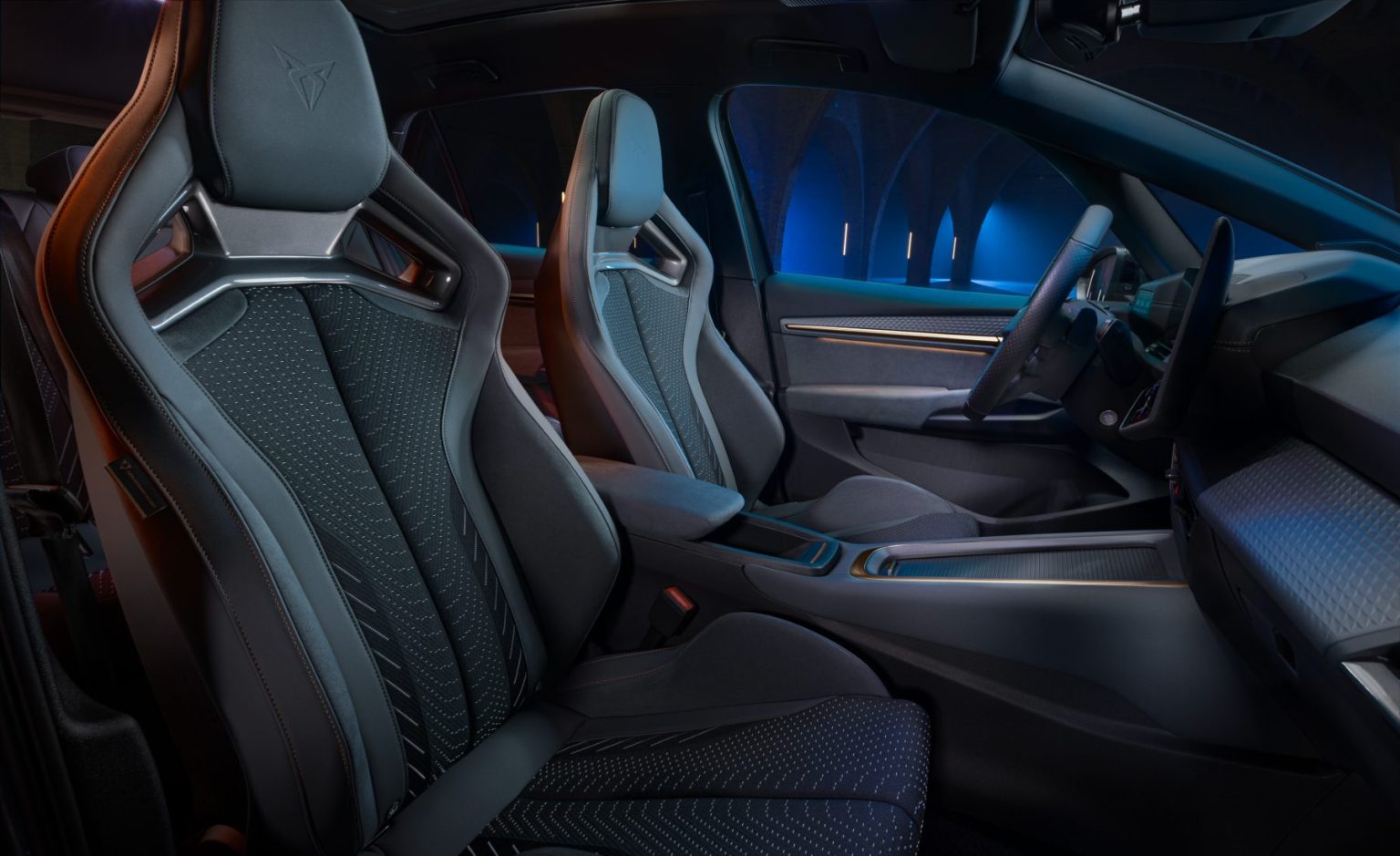 Nuevo Cupra Born: más potencia, diseño radical y hasta 600 kilómetros ...