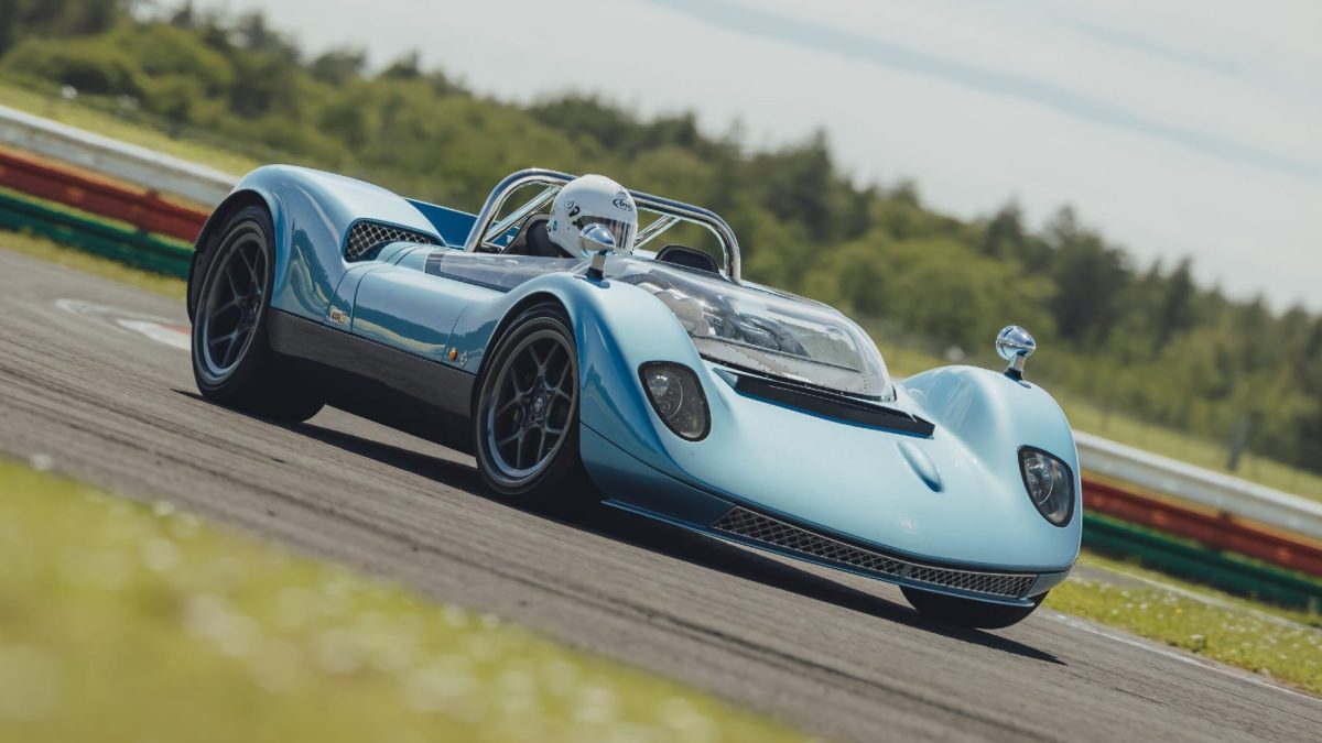 Solo 150 unidades y hasta 700 CV: el Nichols N1A es un coche casi ...