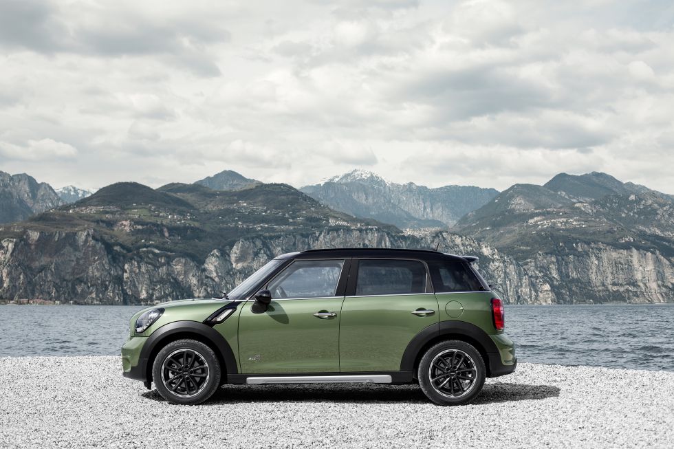 Mini Next somete a sus coches a una completísima revisión
